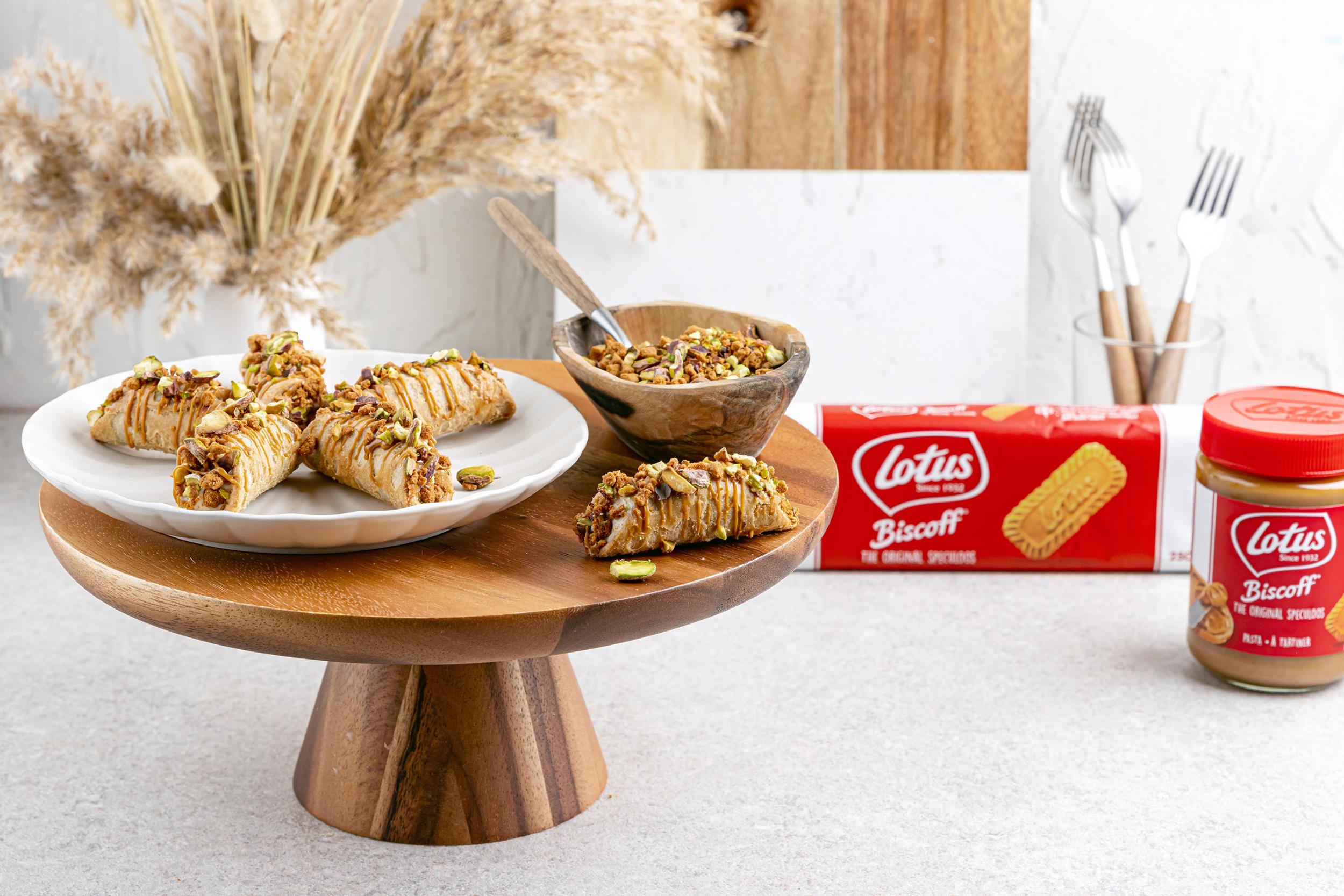 Lotus Biscoff Cannoli | Lotus Biscoff